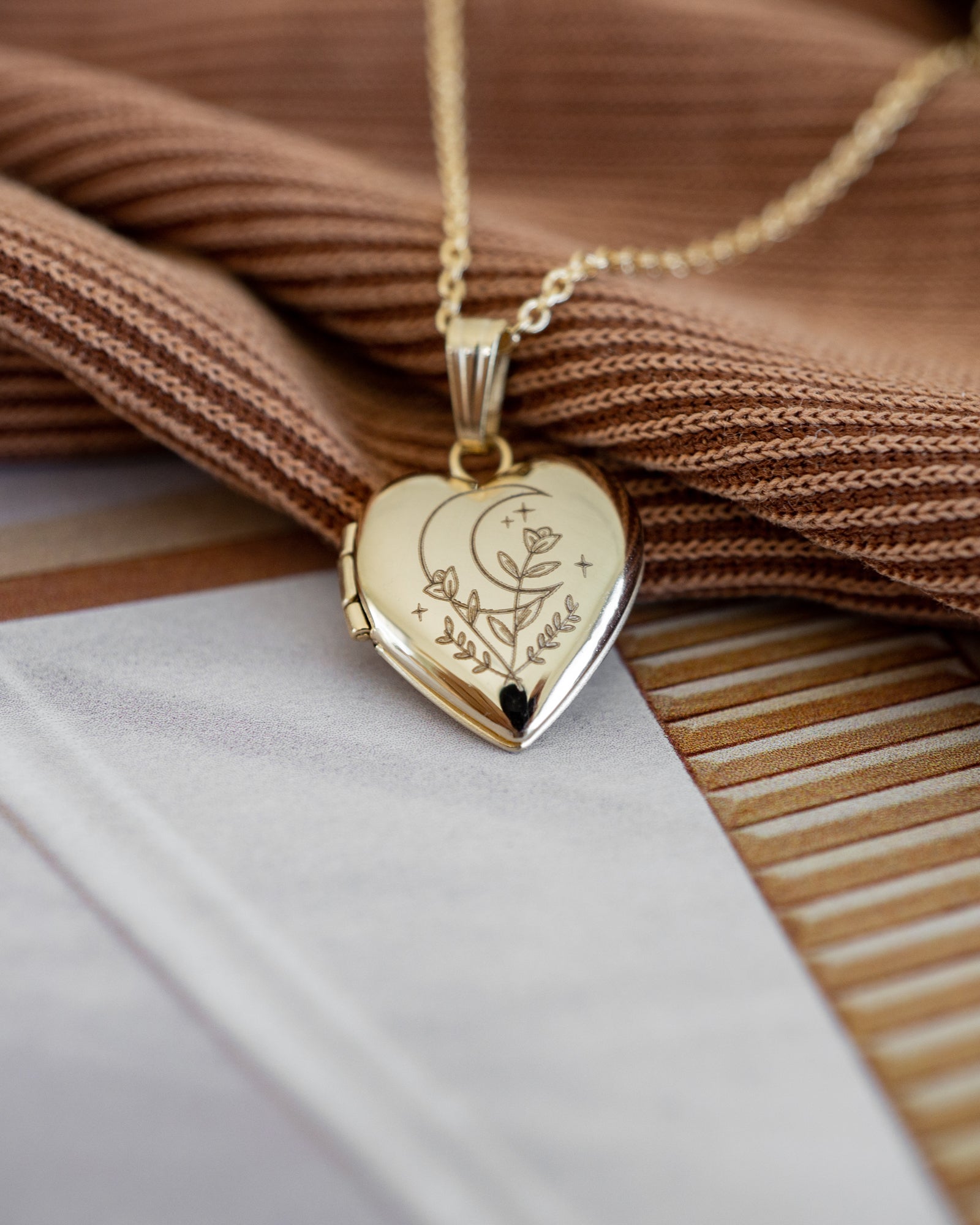 Botanical Moon Heart Locket – Kindred Row